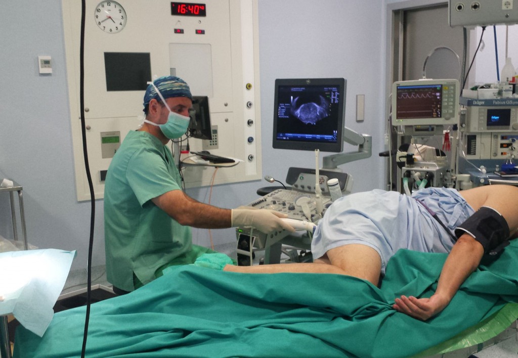 Biopsia de próstata ecodirigida - Diagnóstico Cáncer Próstata